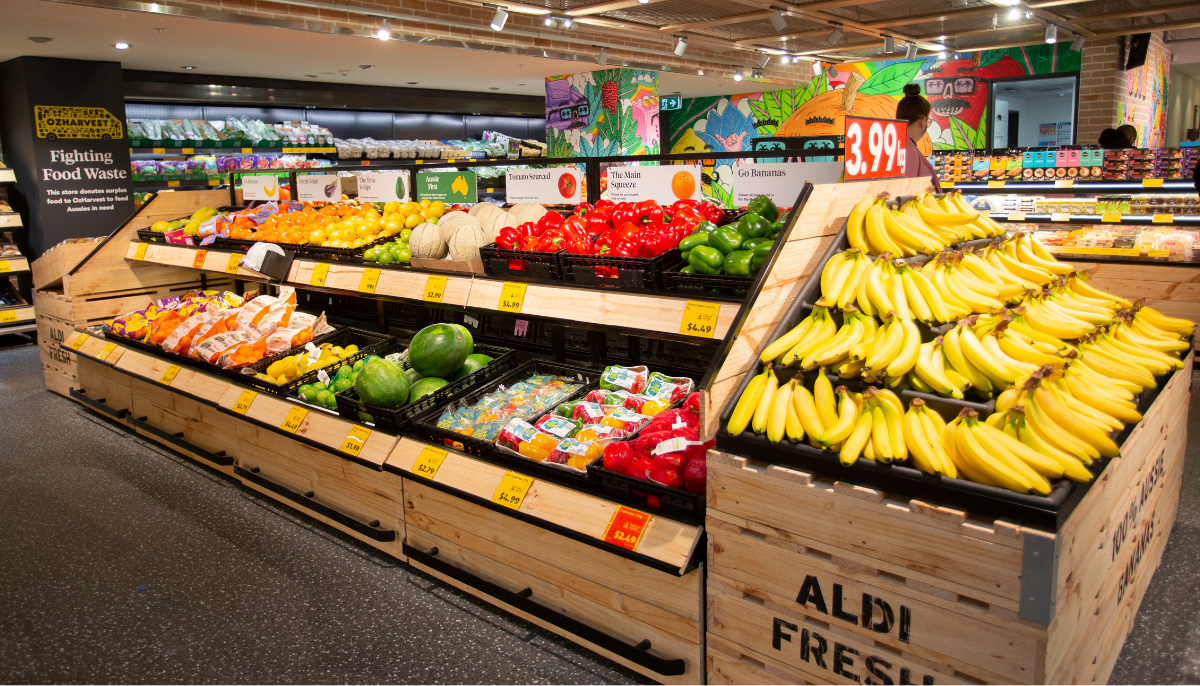 ALDI on its way to achieve its goal to reduce plastic packaging by 25% ...